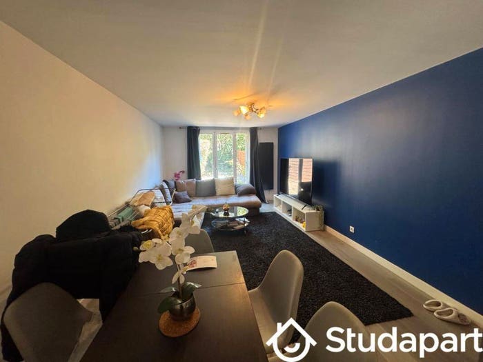 Chevalier-Les Petits Prés, Plaisir : Appartement 1 pièce à louer