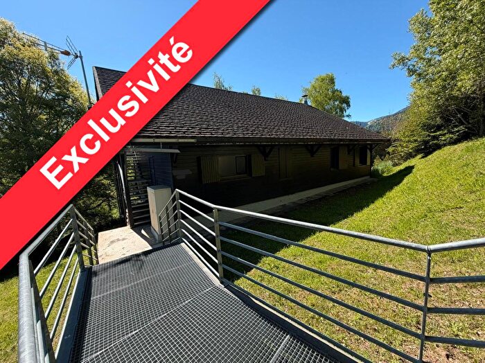Maison 12 pièces à Ax-les-Thermes, à vendre