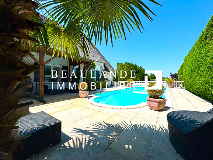 Maison à vendre - Saint-Lyphard - 7 pièces - 5 chambres