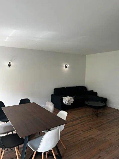 Appartement à louer - Bordeaux - 5 pièces - 4 chambres