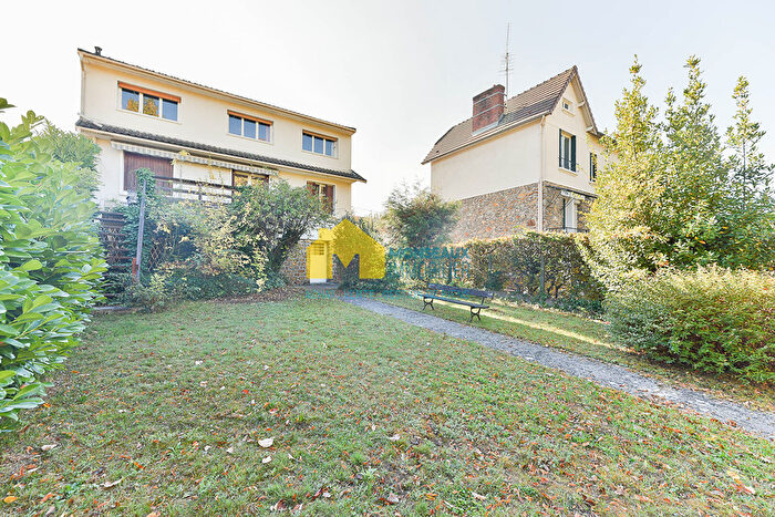 Maison à vendre - Sainte-Geneviève-des-Bois, Paul Vaillant Couturier - 6 pièces - 4 chambres