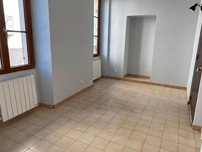 Appartement à louer - Aubenas, Centre-ville - 2 pièces - 1 chambre