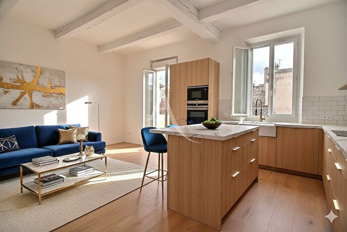 Marseille 6ème, Lodi : Appartement 3 pièces à vendre