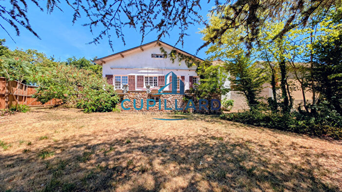 Maison 5 pièces à Saint-Léger-sur-Roanne, à vendre