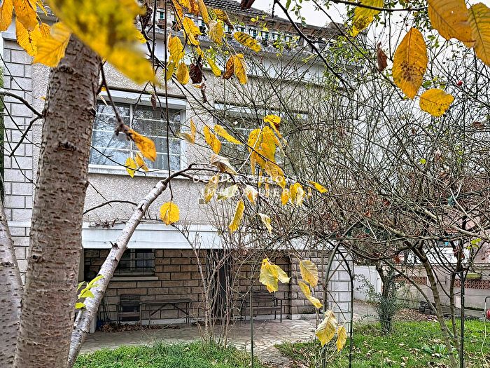 Maison à vendre - Champigny-sur-Marne - 8 pièces - 4 chambres