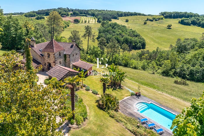 Maison 17 pièces à Doissat, à vendre
