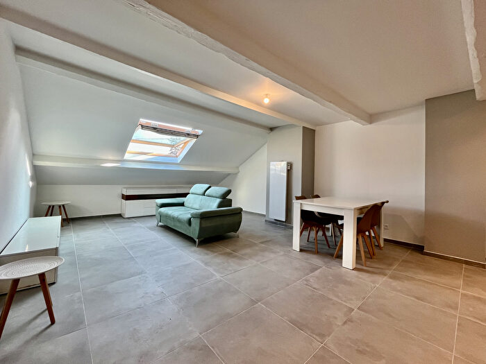 Appartement à vendre - Viry - 3 pièces - 2 chambres