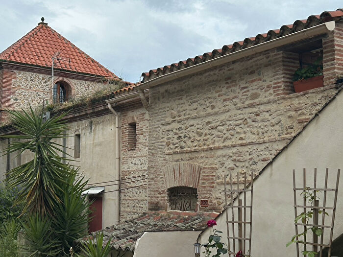 Maison 2 pièces à Pézilla-la-Rivière, à louer