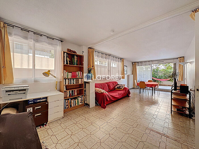 Appartement à vendre - Nice, Saint-Roch - 4 pièces - 3 chambres