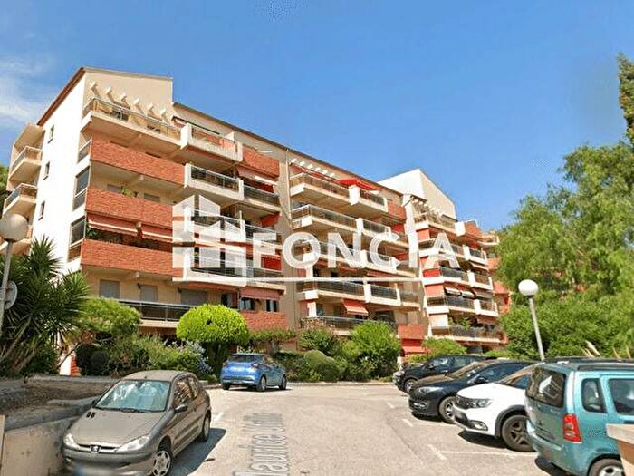 Appartement à louer - Le Thouar, La Garde - 4 pièces - 2 chambres