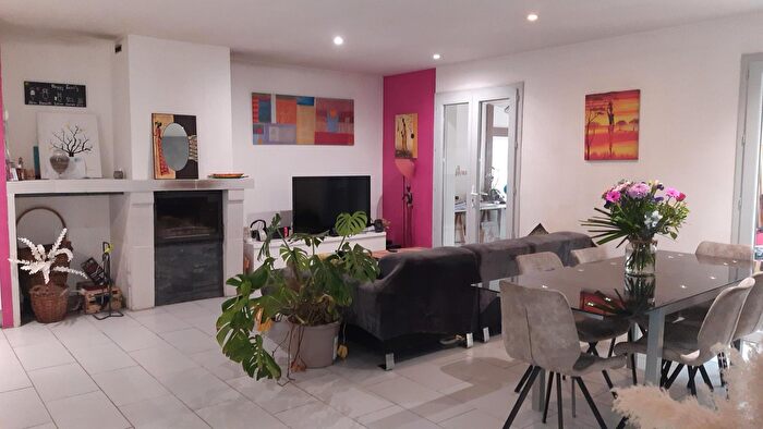 Maison à vendre - Saint-Caprais-de-Bordeaux - 5 pièces - 2 chambres