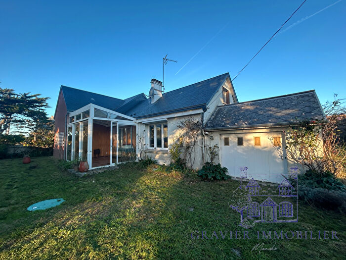 Maison à vendre - Saint-Germain-sur-Ay - 5 pièces - 3 chambres