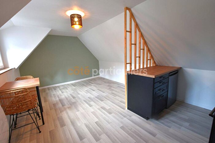 Appartement à louer - Isles, Lesneven - 1 pièce