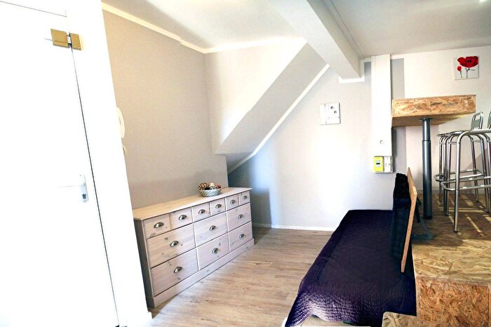 Appartement 1 pièce à louer à Centre-Historique, Romans-sur-Isère