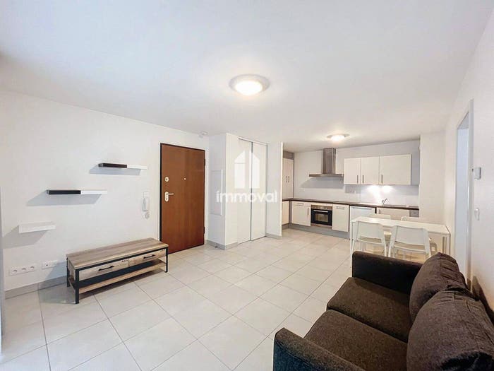 Poincare Est, Strasbourg - Appartement 2 pièces à louer