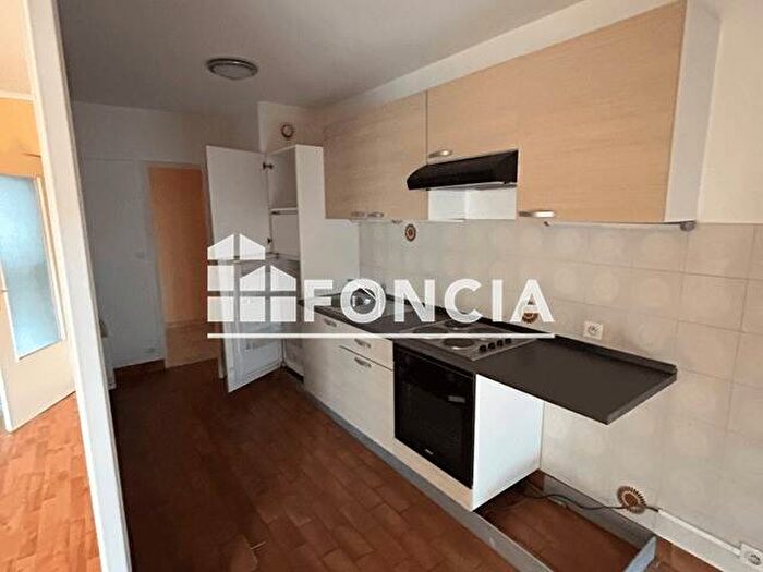 Appartement à louer - Biollay, Chambéry - 3 pièces - 2 chambres