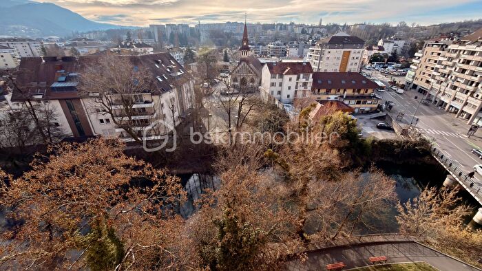 Appartement à vendre - Annecy, Mandallaz, Prairie, Vovray - 3 pièces - 2 chambres