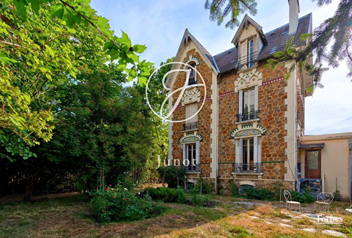 Maison 8 pièces à vendre à Rueil-Malmaison, Martinets