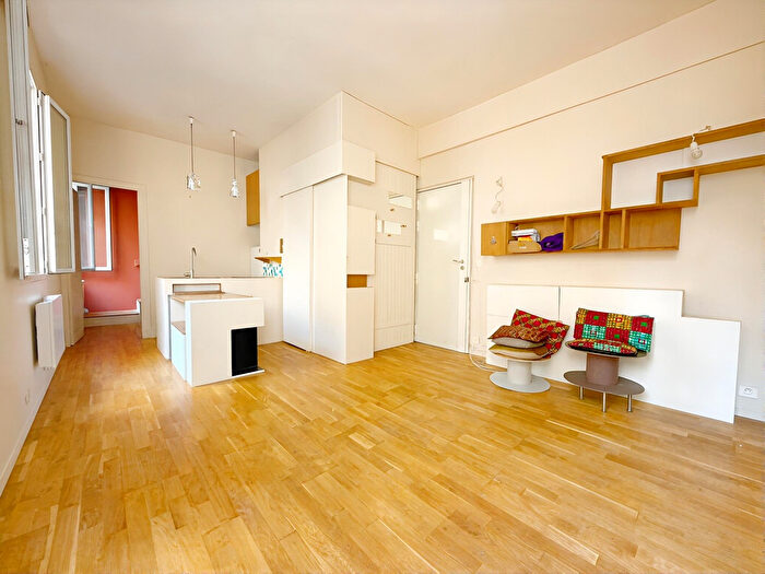 Appartement 2 pièces à Paris 18ème, Montmartre, Sacré Coeur, Abbesses, à vendre