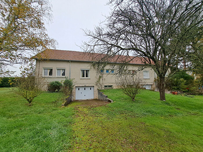 Maison à vendre - Châtellerault, Est - 10 pièces - 6 chambres