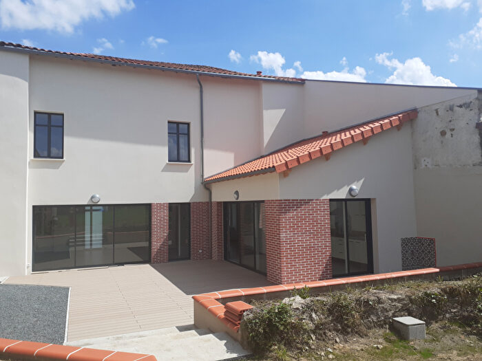 Maison à louer - La Romagne - 6 pièces - 3 chambres