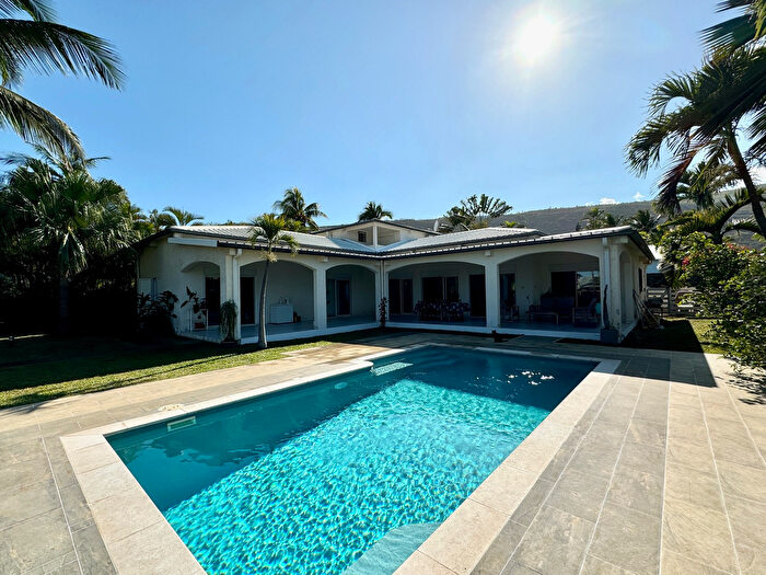 Maison à vendre - Saint-Paul, Saline les Bains - 5 pièces - 4 chambres