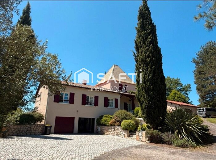 Maison à vendre - Pont-du-Casse - 8 pièces - 5 chambres