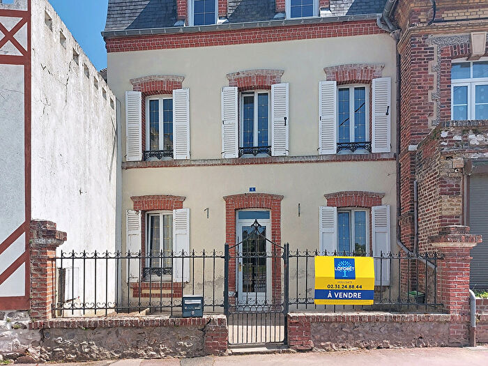 Maison 6 pièces à vendre à Dives-sur-Mer