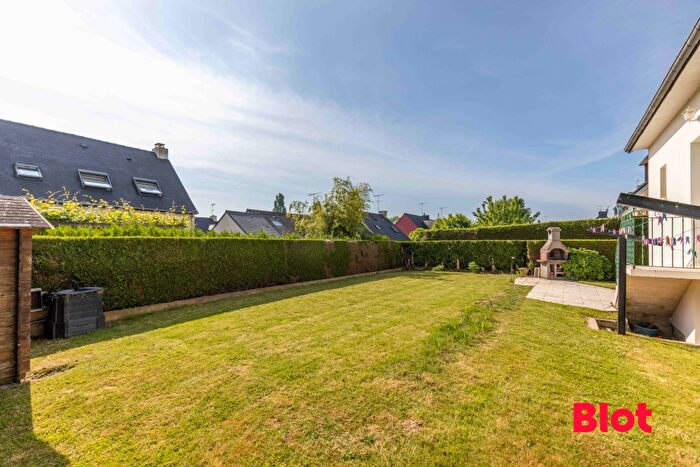 Maison à vendre - Liffré - 6 pièces - 4 chambres