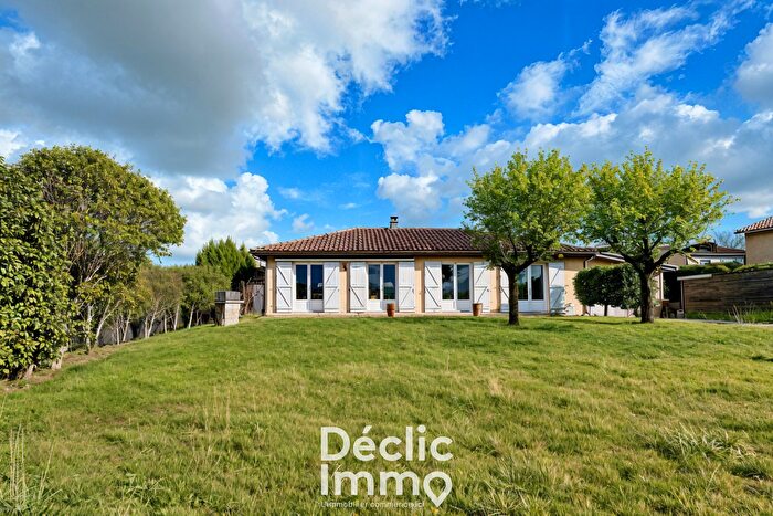 Maison à vendre - Carignan-de-Bordeaux - 4 pièces - 3 chambres