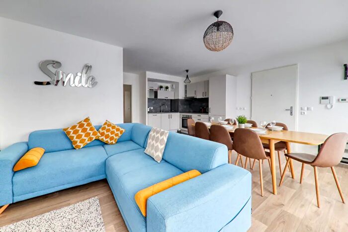 Appartement à vendre - Montévrain - 5 pièces - 4 chambres