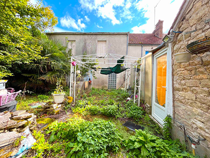 Maison à vendre - Souppes-sur-Loing - 6 pièces - 3 chambres