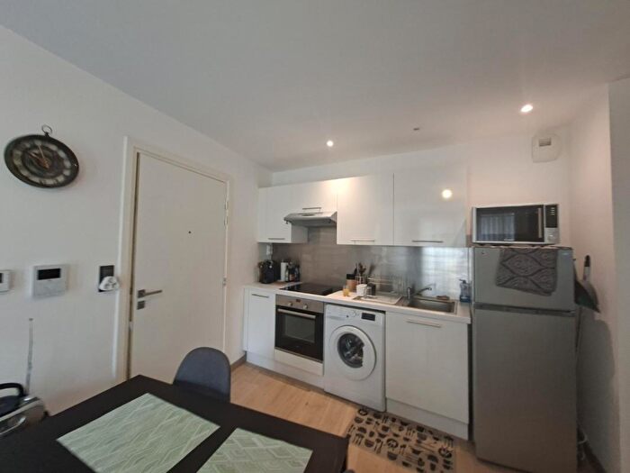 Quartiers Centre, Centre-ville - Appartement 1 pièce à louer