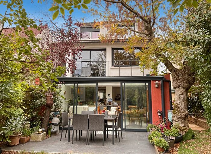 Maison à vendre - Saint-Maur-des-Fossés, Adamville - 7 pièces - 4 chambres