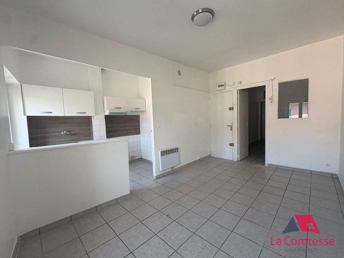 Centre Ville, Aubagne - Appartement 1 pièce à louer