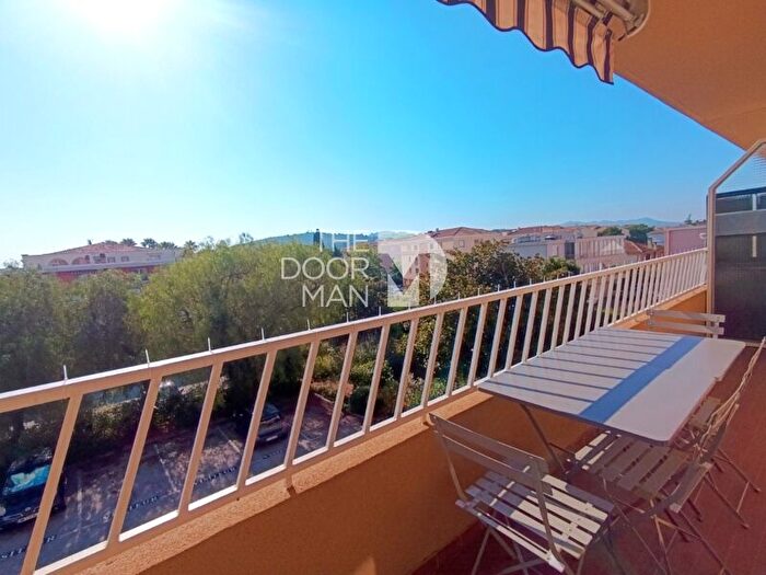 Appartement 3 pièces à Sanary-sur-Mer, Le Baou, Saint-Roch, à vendre
