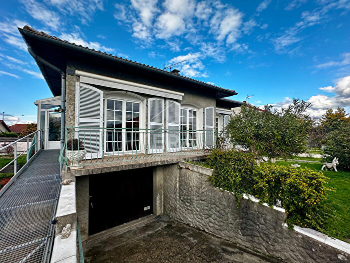 Maison à vendre - Aureilhan - 6 pièces - 3 chambres