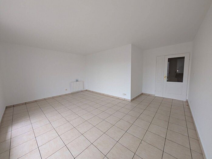 Charles de Gaulle, Dijon - Appartement 4 pièces à louer