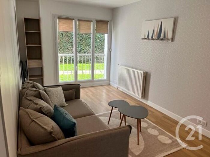 Évreux, Clos-au-Duc, Le Buisson : Appartement 2 pièces à louer