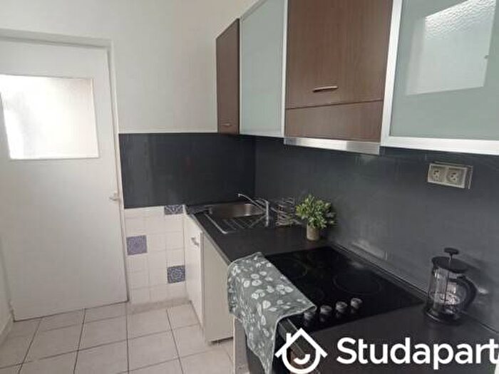 Appartement à louer - Alco, Montpellier - 1 pièce - 3 chambres