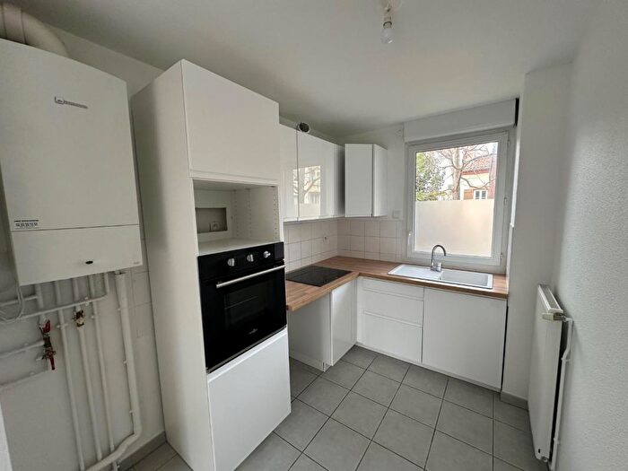 Maison à louer - Toulouse, Croix Daurade - 3 pièces - 2 chambres