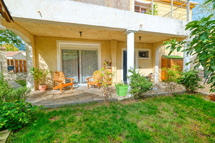 Maison à vendre - Bastia, Lupino - 5 pièces - 3 chambres