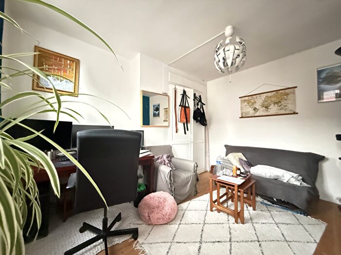 Maison à vendre - Lille - 3 pièces - 2 chambres