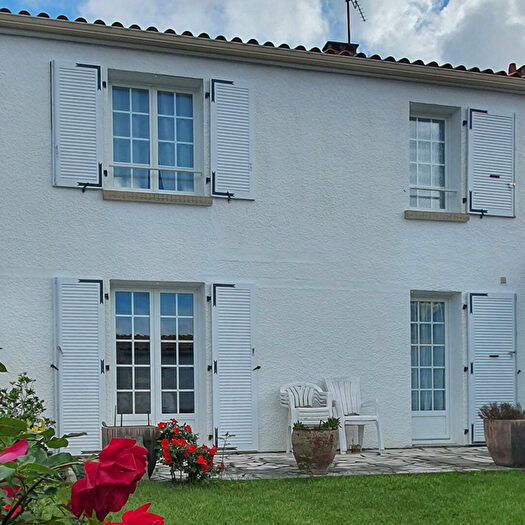 Rochefort, Faubourg Nord, Stade Philaudrie - Maison 4 pièces à vendre