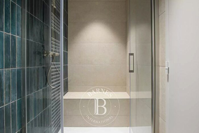 Maison à vendre - Cassis - 6 pièces - 5 chambres