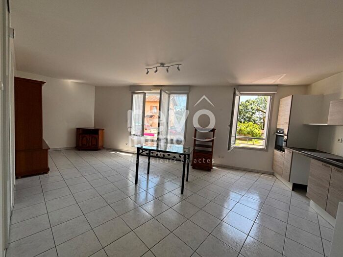 Saint-André-de-Corcy - Appartement 2 pièces à vendre