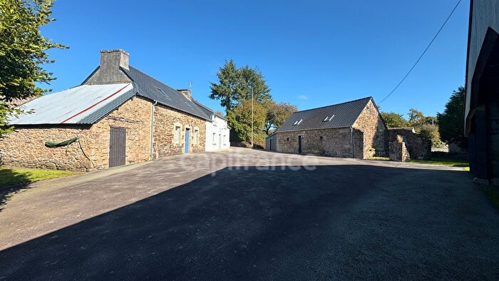 Maison à vendre - Locarn - 4 pièces - 3 chambres