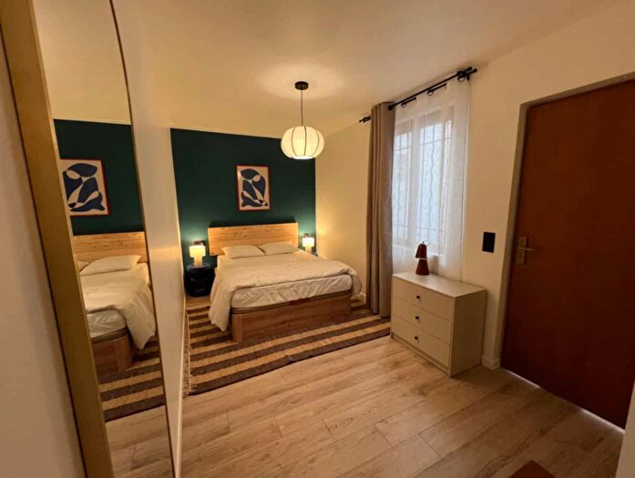 Bas Belleville, Paris 19ème arrondissement - Appartement 1 pièce à louer