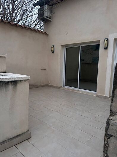 Maison à louer - La Tour-dAigues - 4 pièces - 3 chambres