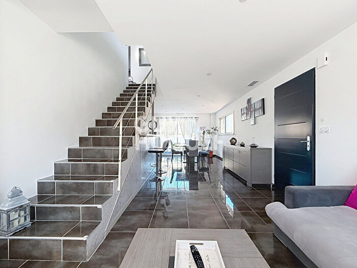 Maison à vendre - Bages - 4 pièces - 3 chambres